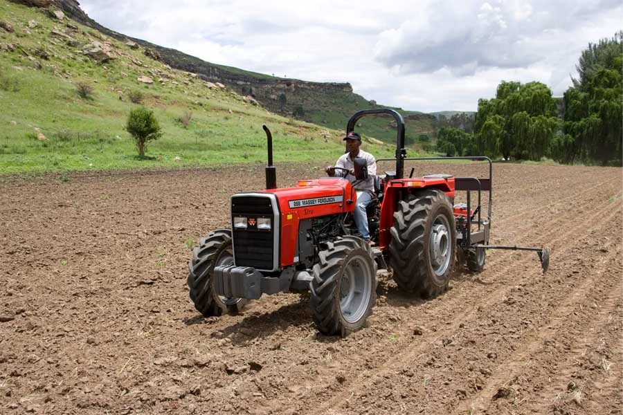 The Advantages of Four-Wheel Drive Tractors in South Africa - Massey ...